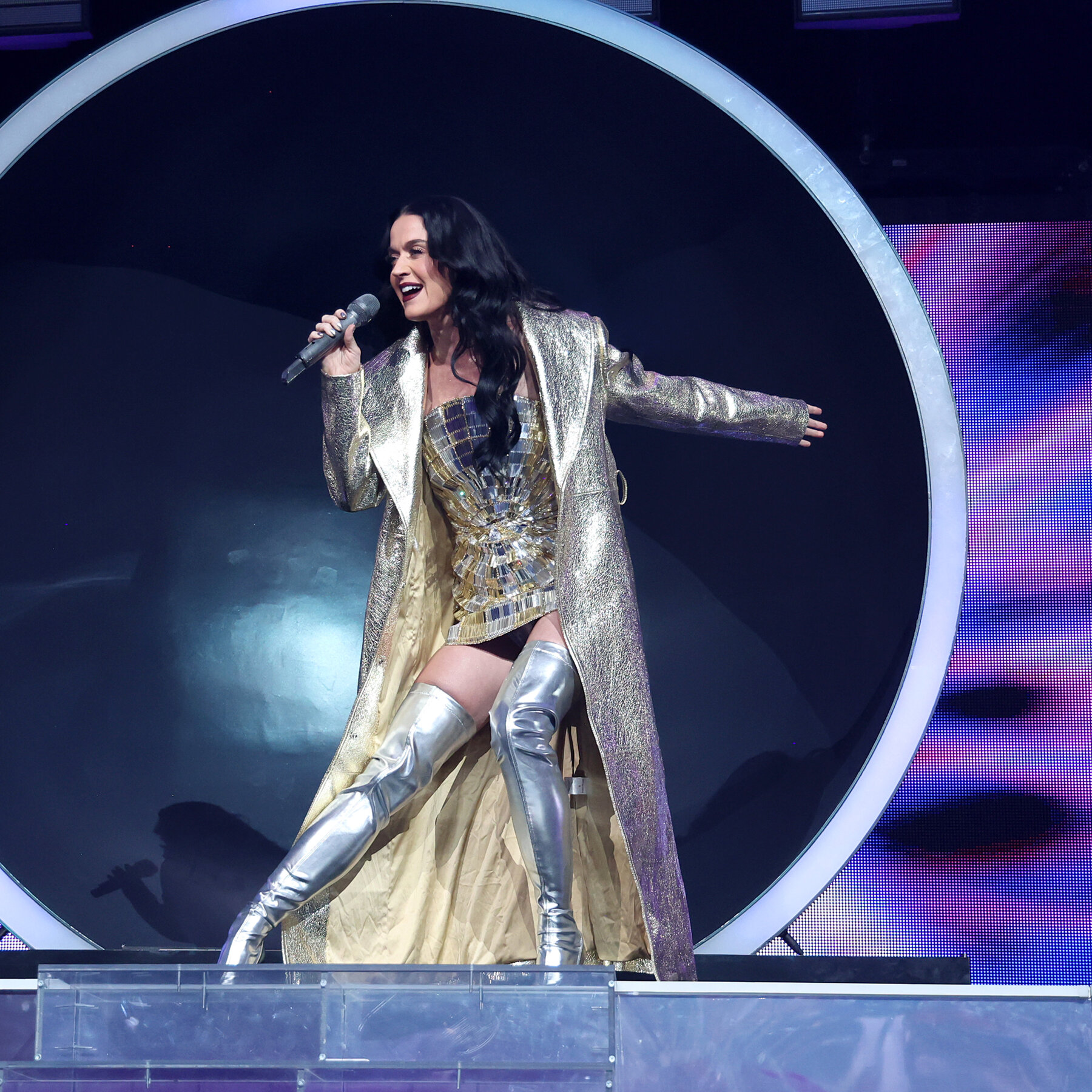 KATIE PERRY IS SUING KATY PERRY IN AUSTRALIA. WAIT, WHAT? - Provimarcas